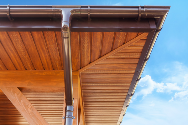 shutterstock_269004965 wooden roof gutter_1200x800 – Builderscrack Blog ...