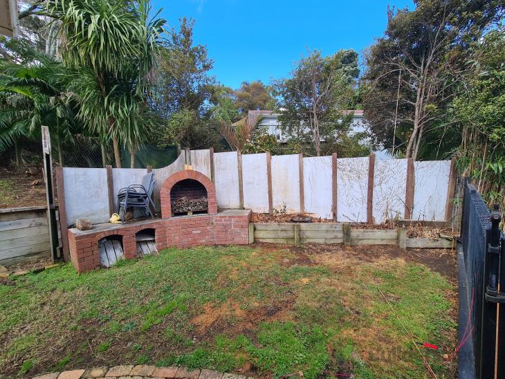 Fence and retaining wall work (#779056) | Builderscrack