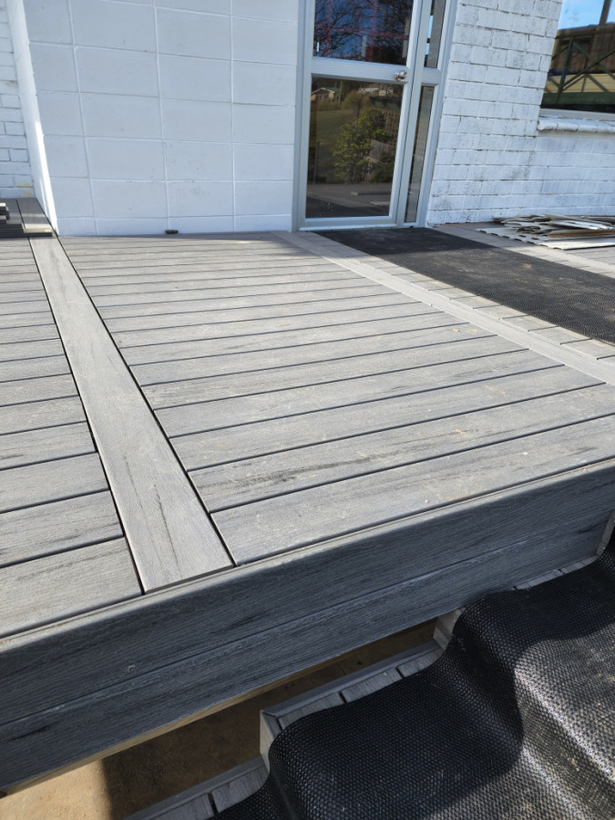 Mod wood deck | Builderscrack