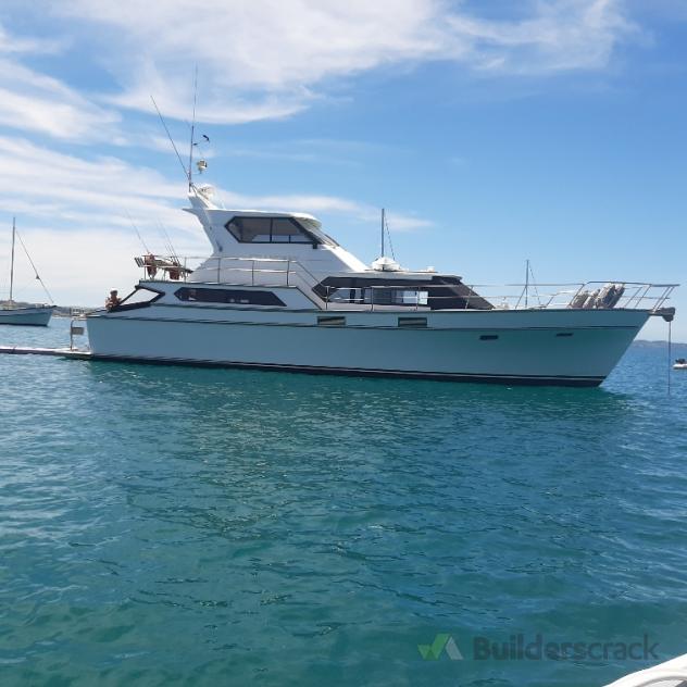 Hull and topsides and Cockpit (# 792616) | Builderscrack