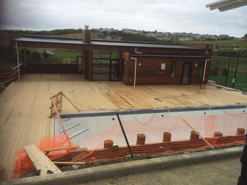 Gulf Harbour RBW Deck | Builderscrack