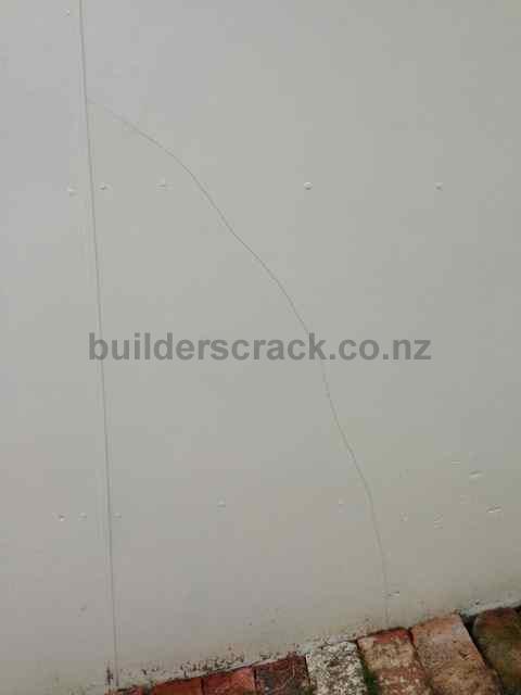 Replacing and/or repairing fibrolite sheets (# 32160) | Builderscrack