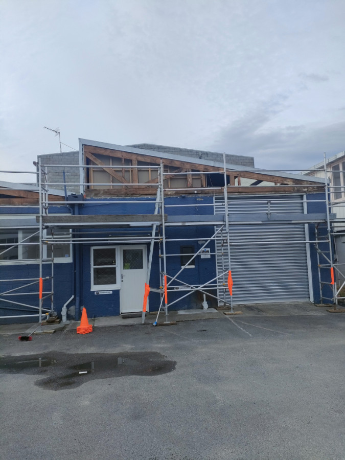 Removal of class b asbestos cladding. | Builderscrack