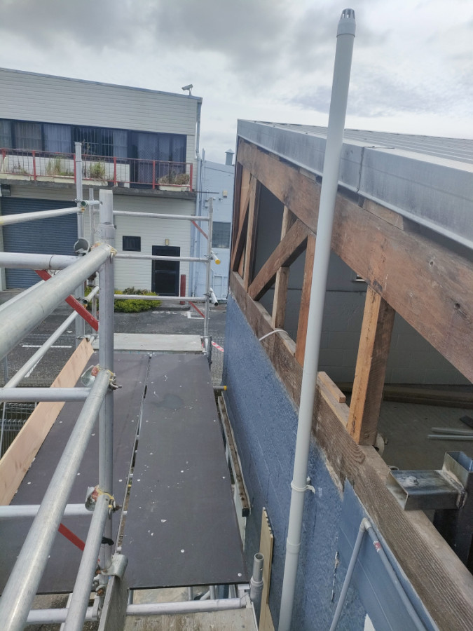 Removal of class b asbestos cladding. | Builderscrack