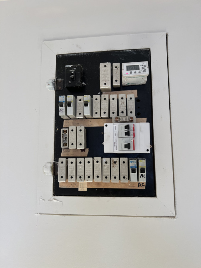 Switchboard upgrade | Builderscrack