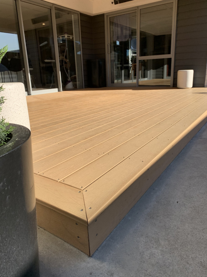 Deck | Builderscrack