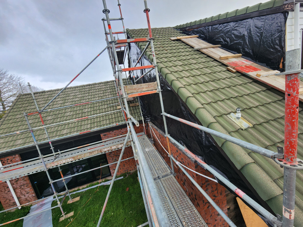 Asbestos Cladding Removal | Builderscrack