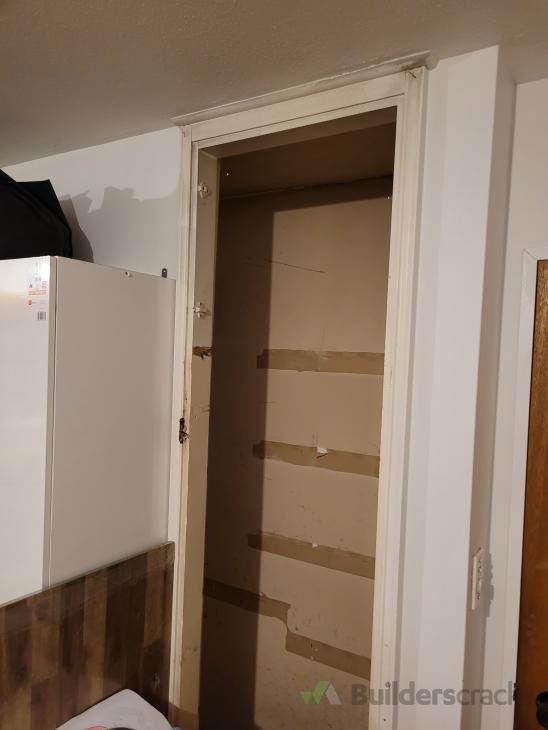Removal of hot water cupboard walls (# 903772) | Builderscrack