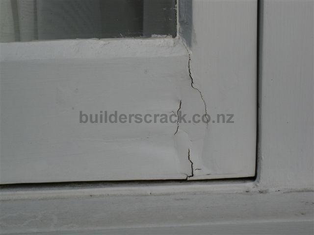 Repairing/replacing window frame - wooden (#13532) | Builderscrack