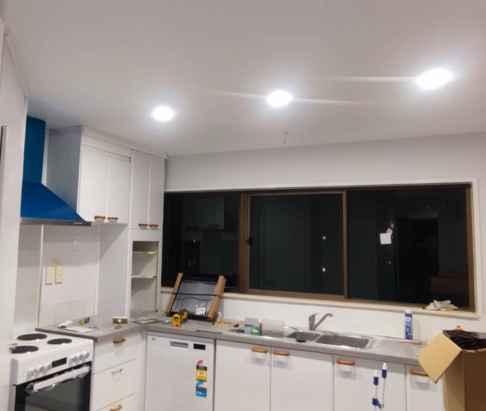 Upgrade to LED Downlight | Builderscrack