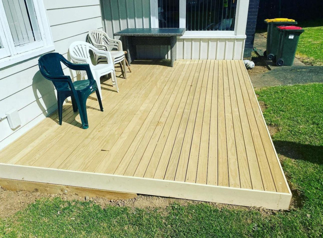 Fence/Low level Deck Projects | Builderscrack