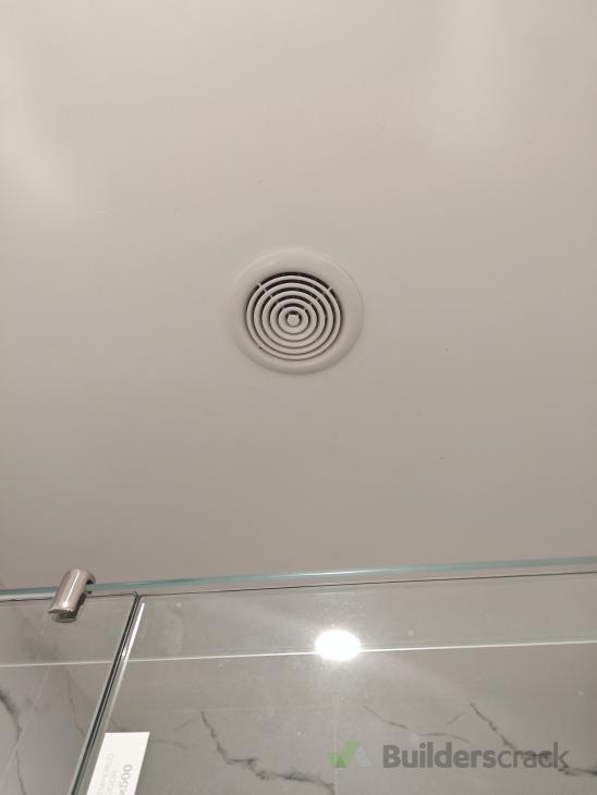 Extractor fan & switch (# 944156) | Builderscrack