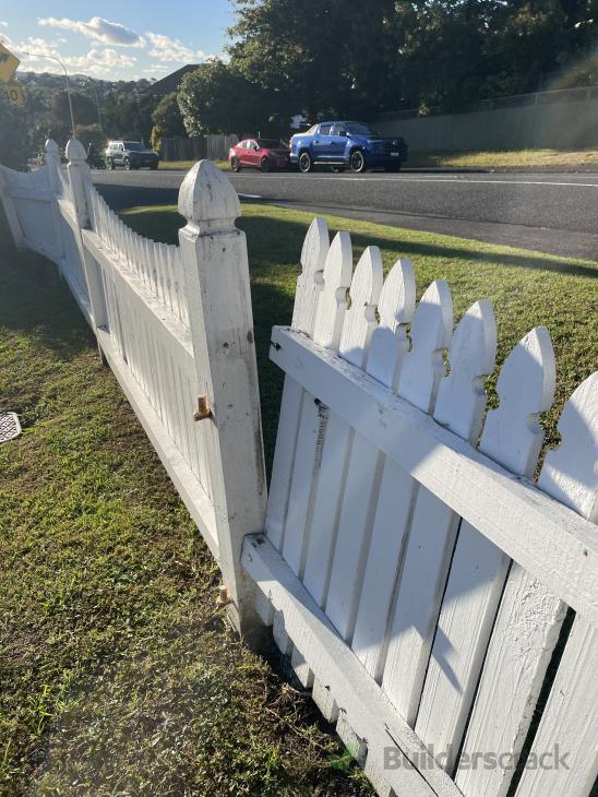 Fence repair (#1079791) | Builderscrack