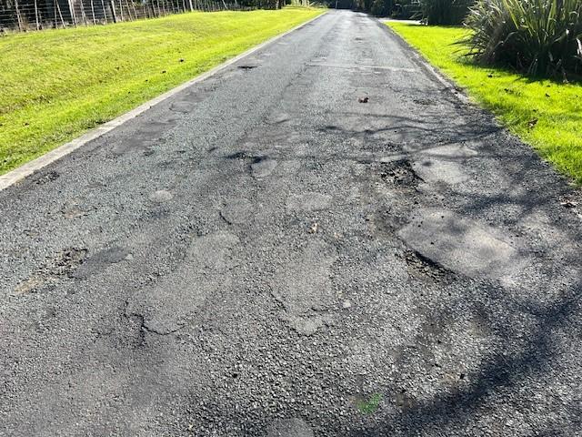 Private road pot hole repair (#1110163) | Builderscrack