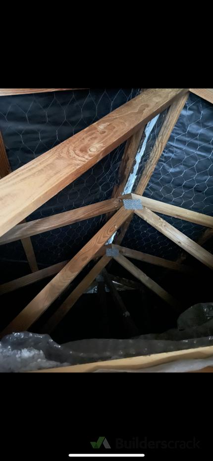 Replace rusty iron roof (# 1116108) | Builderscrack