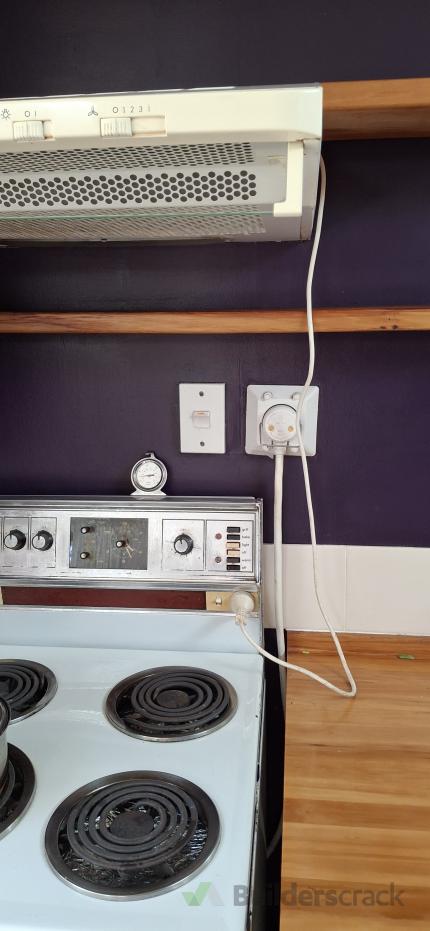 Protection of oven socket outlet and plug (#1172202) | Builderscrack