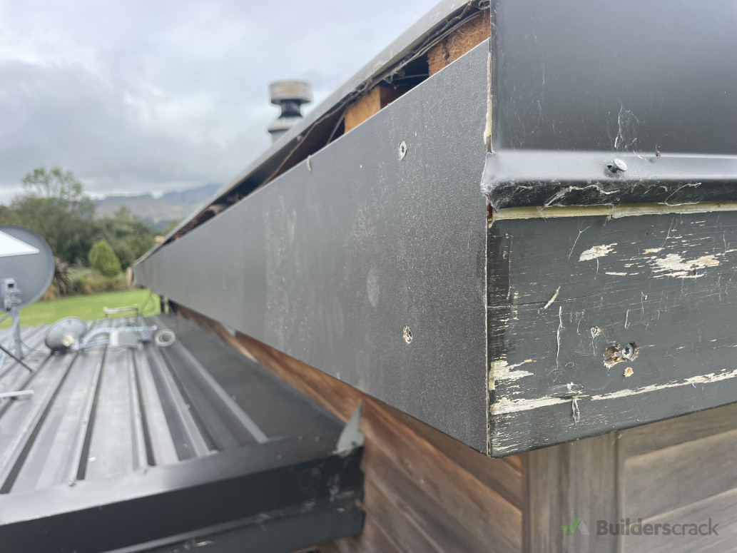 Fascia board replacements | Builderscrack