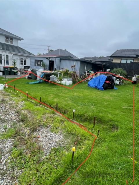 Soil removal and lay pavings (#1225190) | Builderscrack