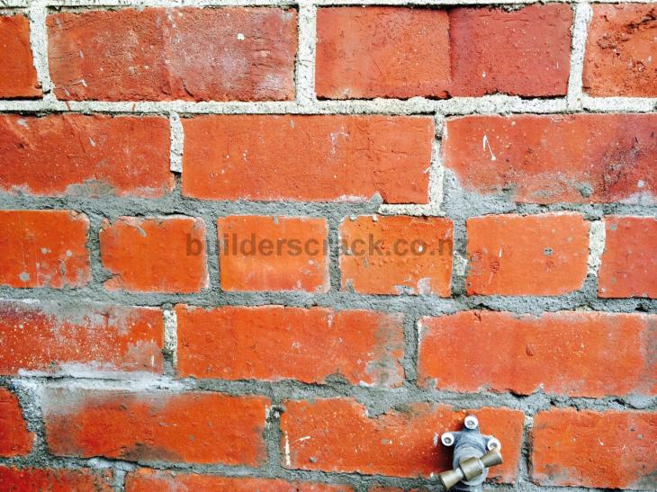 Repointing brickwork (# 65497) | Builderscrack