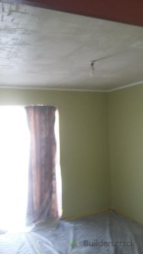 Cover artex ceilings (# 338944) | Builderscrack