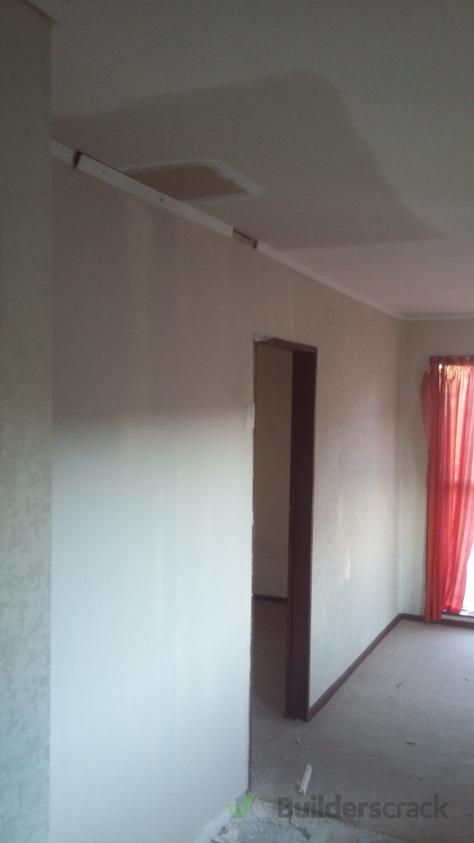 Cover artex ceilings (# 338944) | Builderscrack