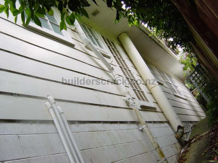 Remove weatherside house cladding and replace with hardiplank or ...