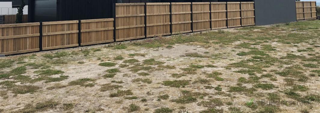 30 Metre Boundary Fence (#408831) | Builderscrack