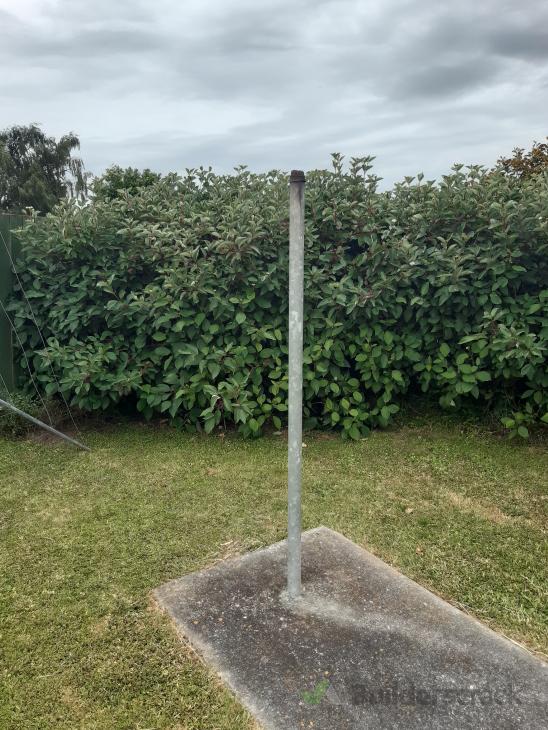 Washing line removal and installation (# 430766) | Builderscrack