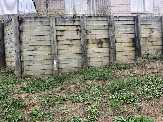 Deck/Raising ground level (# 432863) | Builderscrack