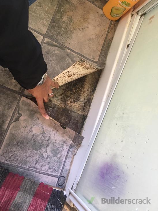 Water Damaged Sub Floor (# 473242) | Builderscrack