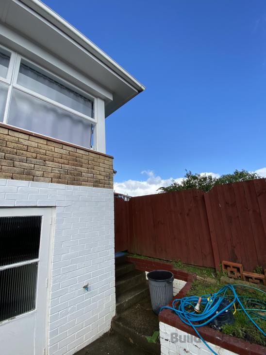 Corner Gutter Leak Repair (# 509410) | Builderscrack