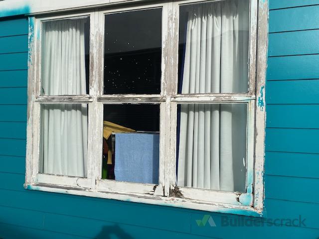 Install Timber Window 1750 H x 2265 W (# 519238) | Builderscrack