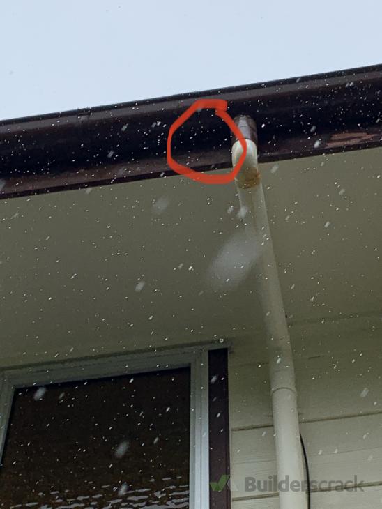 Gutter repair (# 527748) | Builderscrack