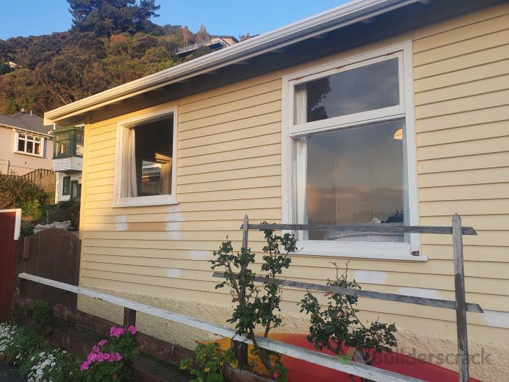 Install two new timber windows and reline rooms (#531337) | Builderscrack