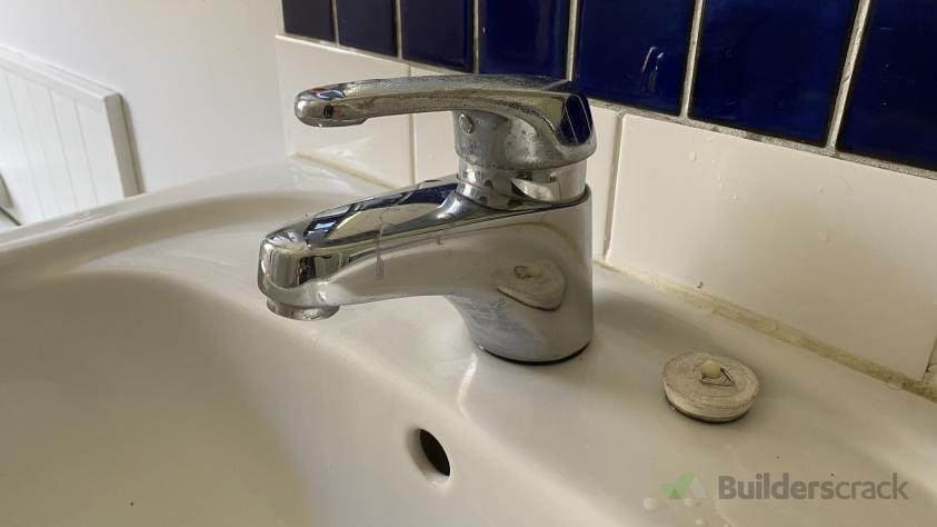 Bathroom tap replacement (#543145) | Builderscrack