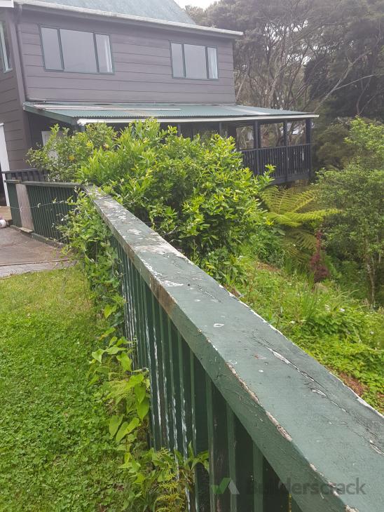 Verandah / fence rails (# 548034) | Builderscrack