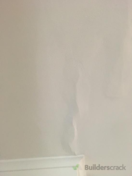 Ceiling touch up repair (# 565588) | Builderscrack