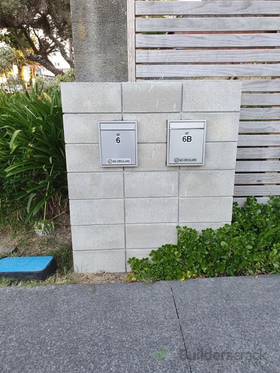 Letterbox Plaster and repair (# 569637) | Builderscrack