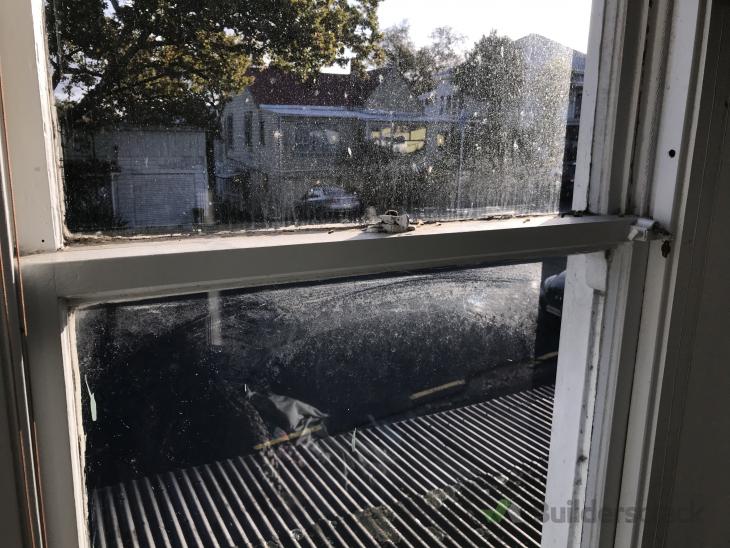 Draughty windows (# 607471) | Builderscrack