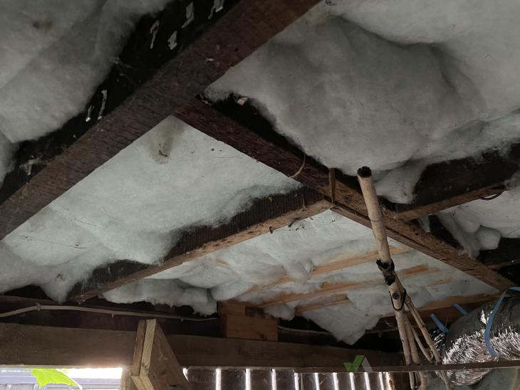 Insulation material falling off (# 607545) | Builderscrack