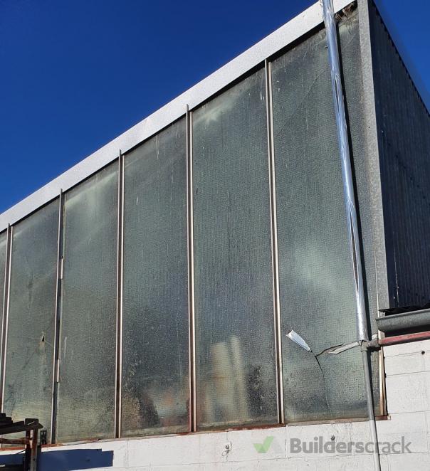 Workshop window (#614195) | Builderscrack