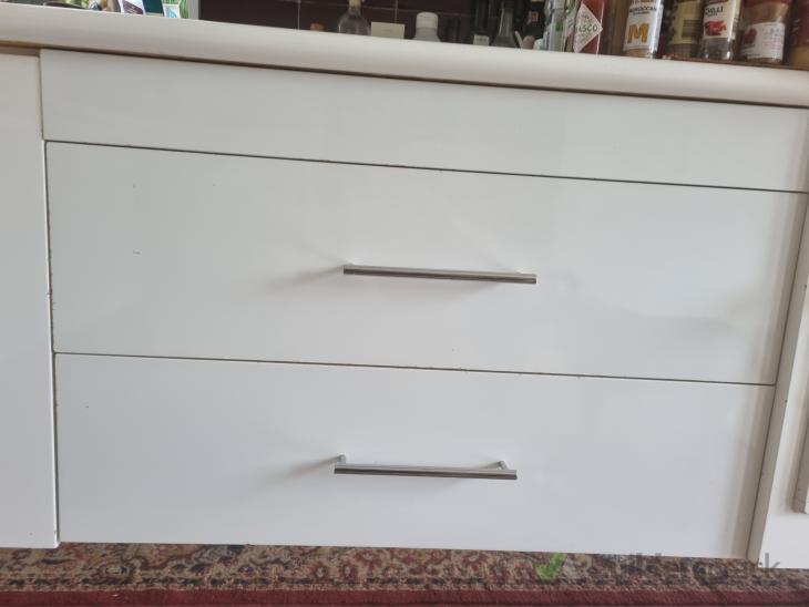 Replace white gloss kitchen drawers and doors (#615319) | Builderscrack