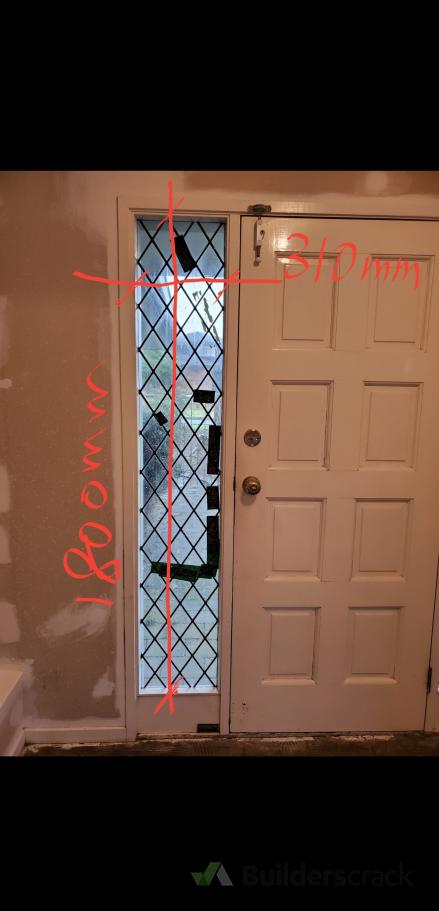 Windows and sidelight glass repair (# 618443) | Builderscrack