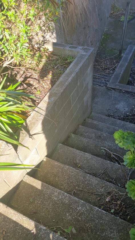 Extending Retaining Wall (# 635879) | Builderscrack