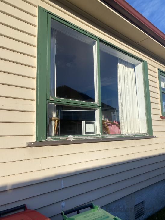 Replacing a window with a smaller window (#645936) | Builderscrack