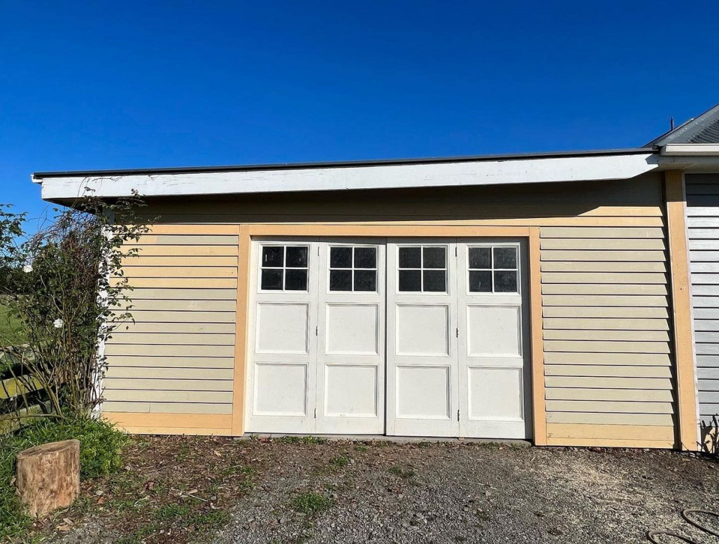 Garage cladding | Builderscrack